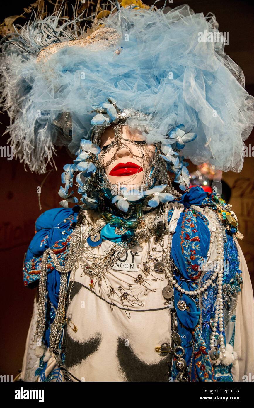 The City of Coventry and the Herbert Art Gallery & Museum presents 'Be ...