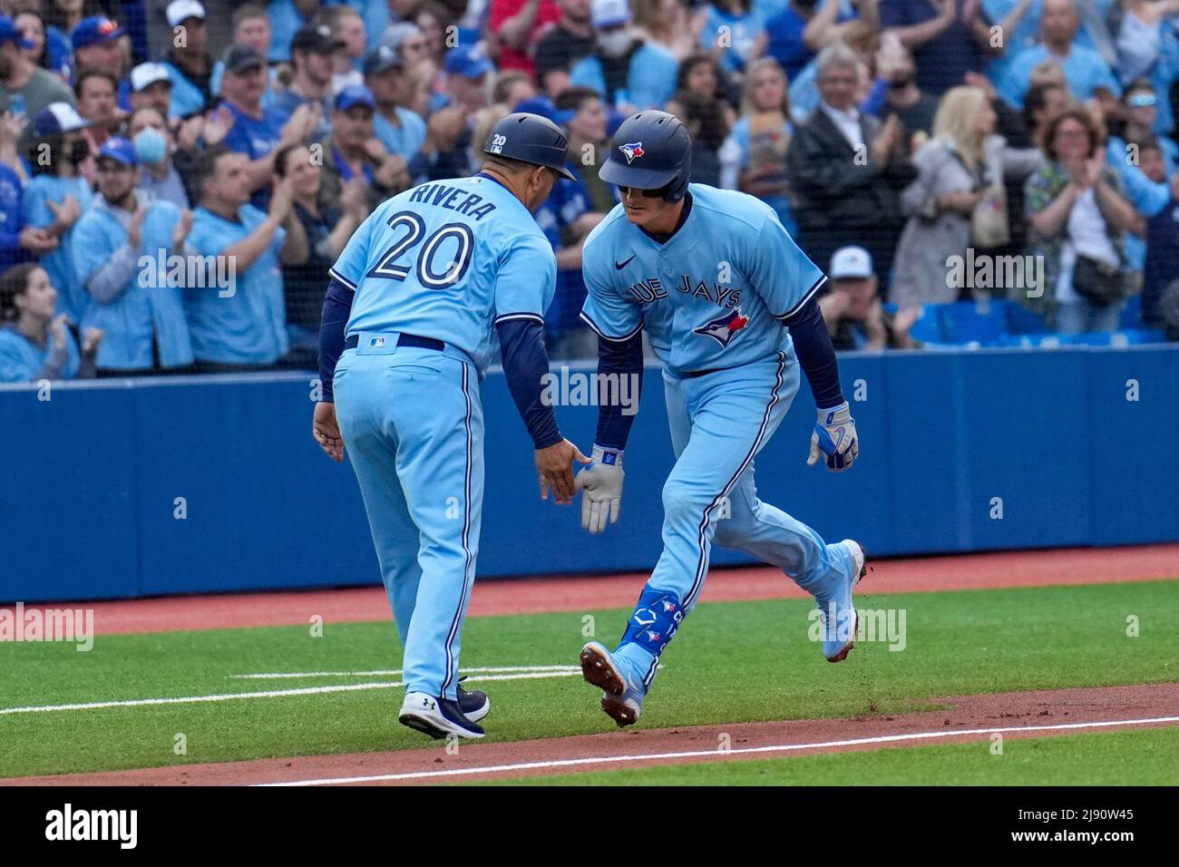 Toronto Blue Jay infielder Matt Chapman (26) homered to center (431 ...