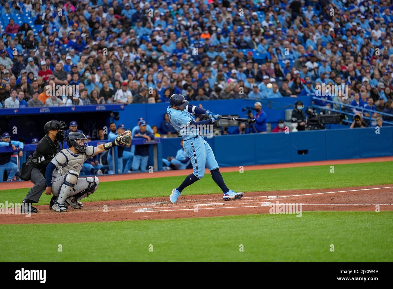 Toronto Blue Jay outfielder George Springer (4) at bat for a base hit ...