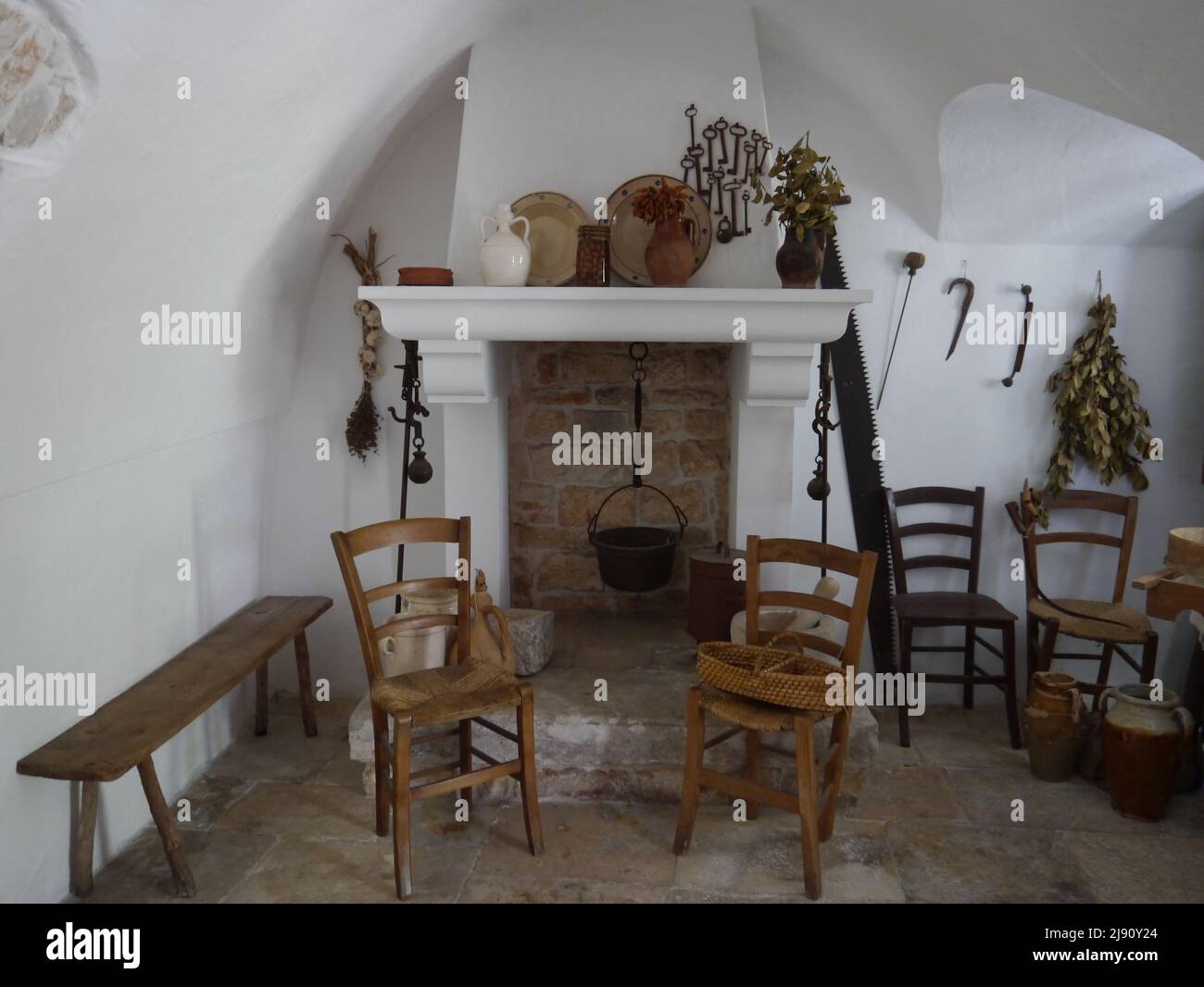Trulli interior hi-res stock photography and images - Alamy