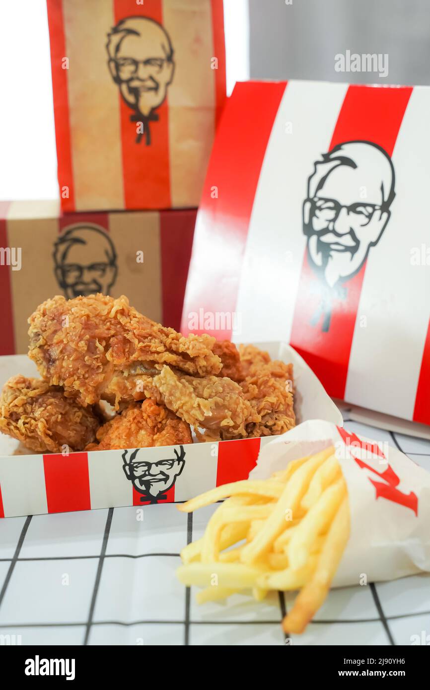 Ayutthaya,Thailand - Apr 06,2022: KFC Hamburger and Fried Chicken set ...