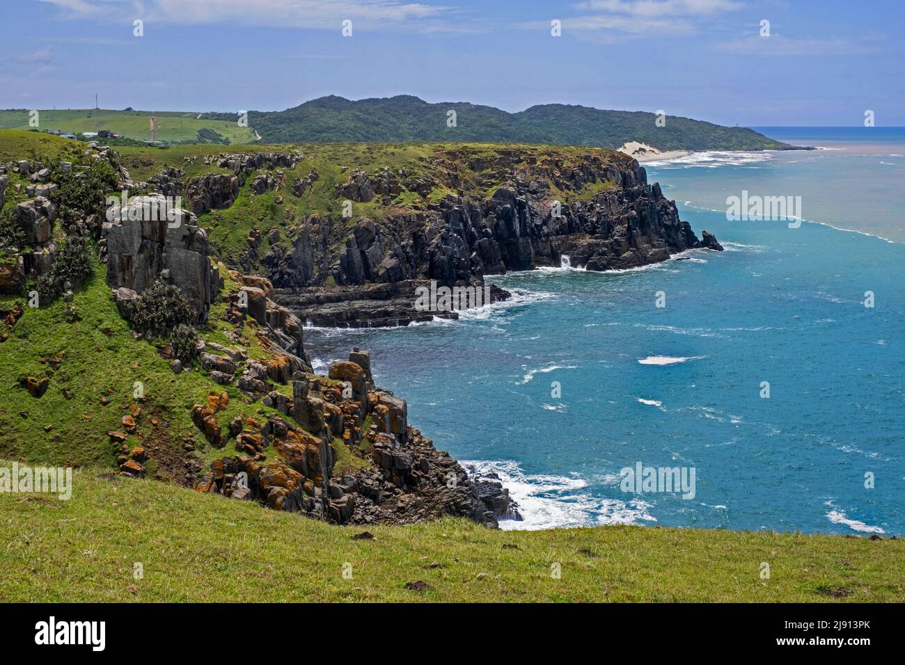 View over the Indian Ocean and Morgan Bay sea cliffs at the Southern ...