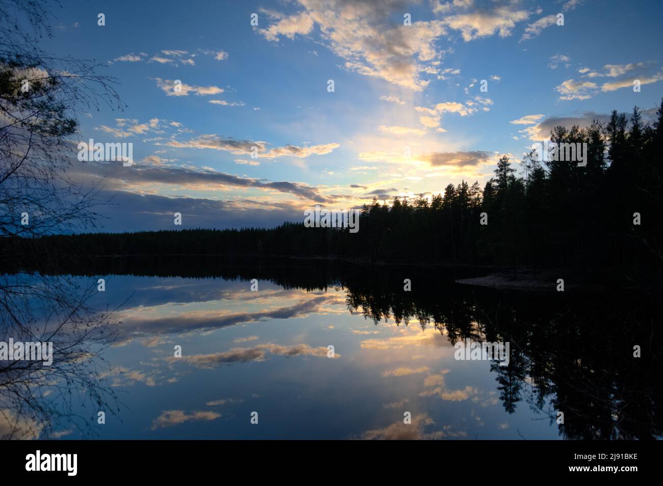 Beautiful yellow sky hi-res stock photography and images - Alamy