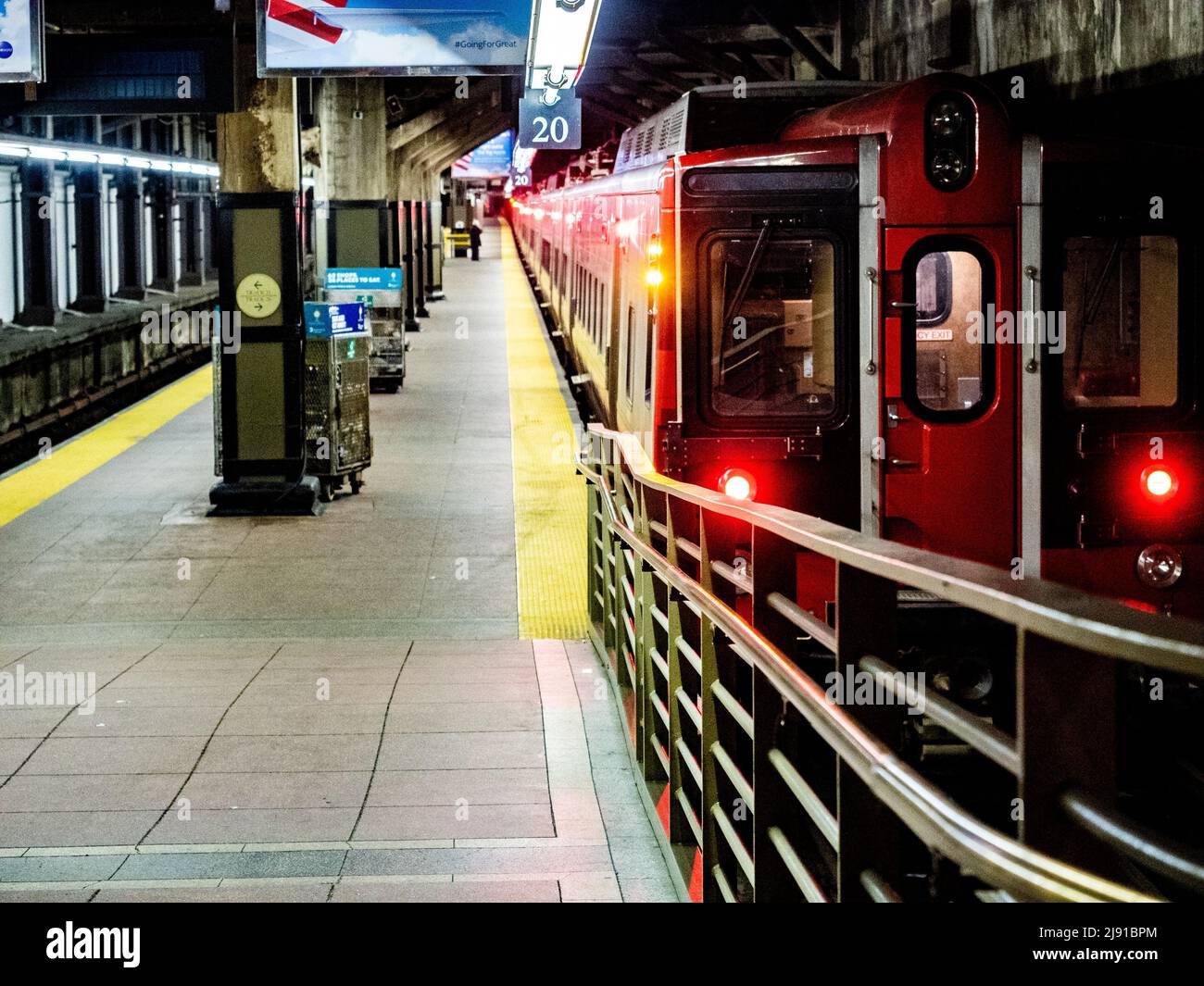 Underground subway track system tunnel Stock Photo - Alamy