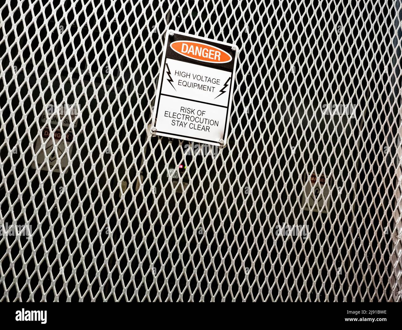 Triangle radiation warning vector hi-res stock photography and images ...