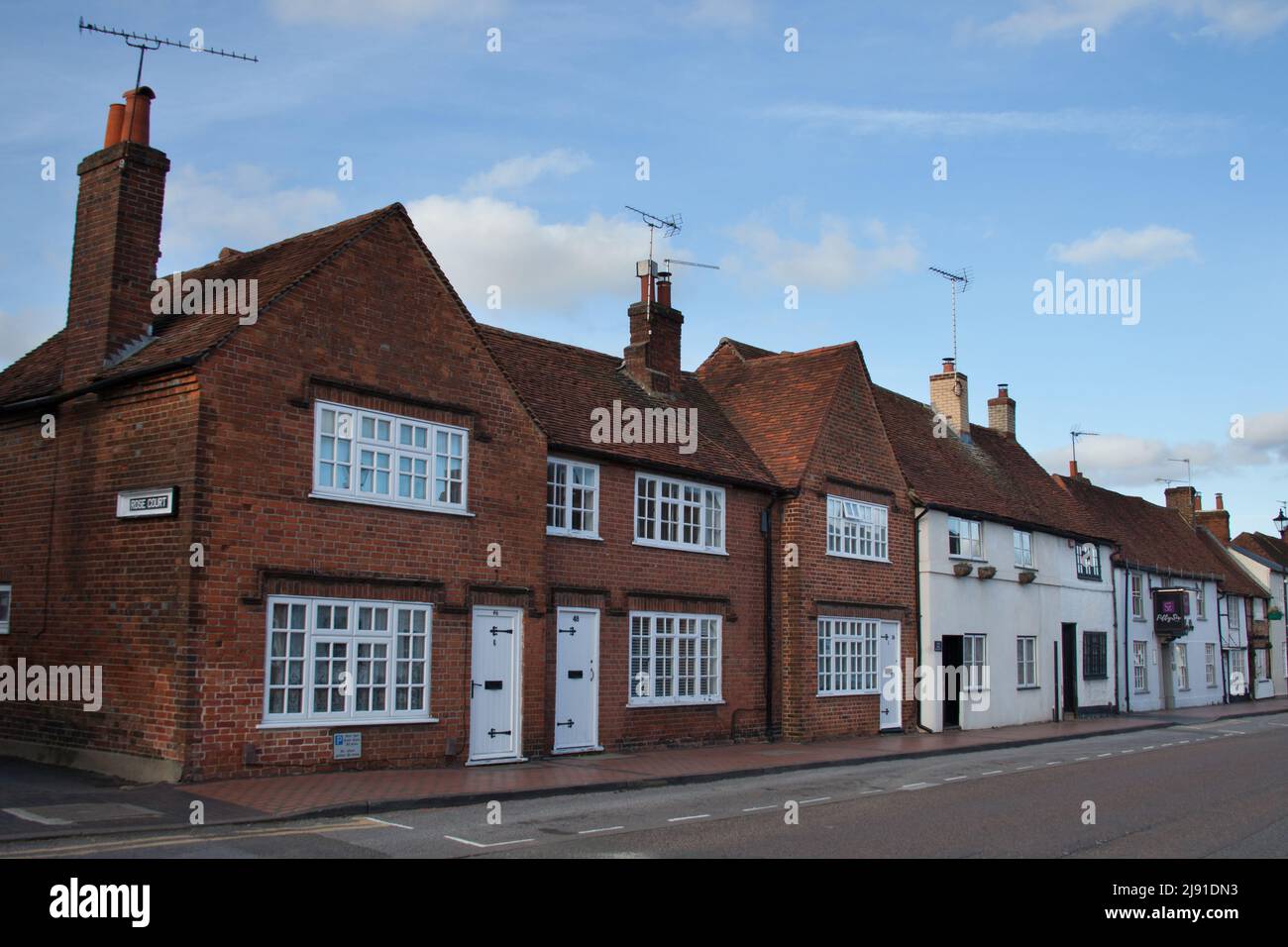 Views of Rose Street in Wokingham, Berkshire in the UK Stock Photo - Alamy