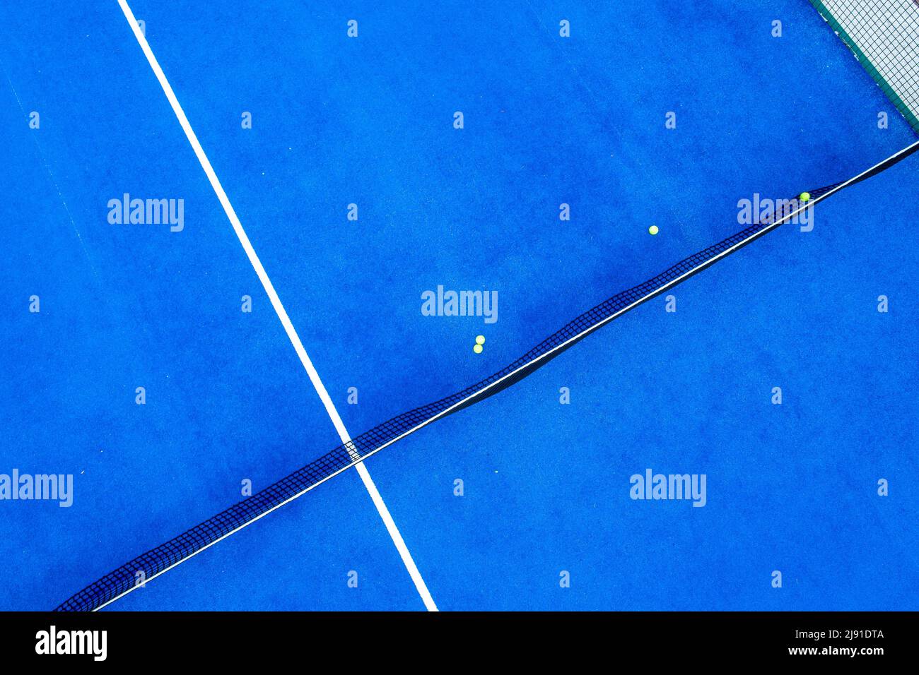 Overhead tennis shot hi-res stock photography and images - Alamy
