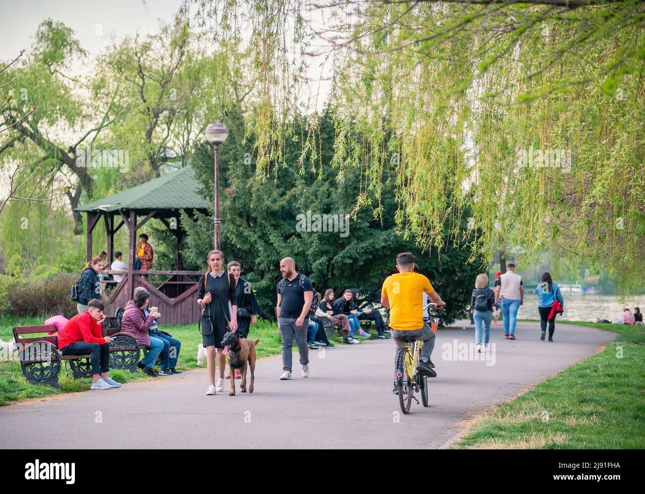 Bucharest, Romania - 04.15.2022: Busy weekend with many tourists and ...