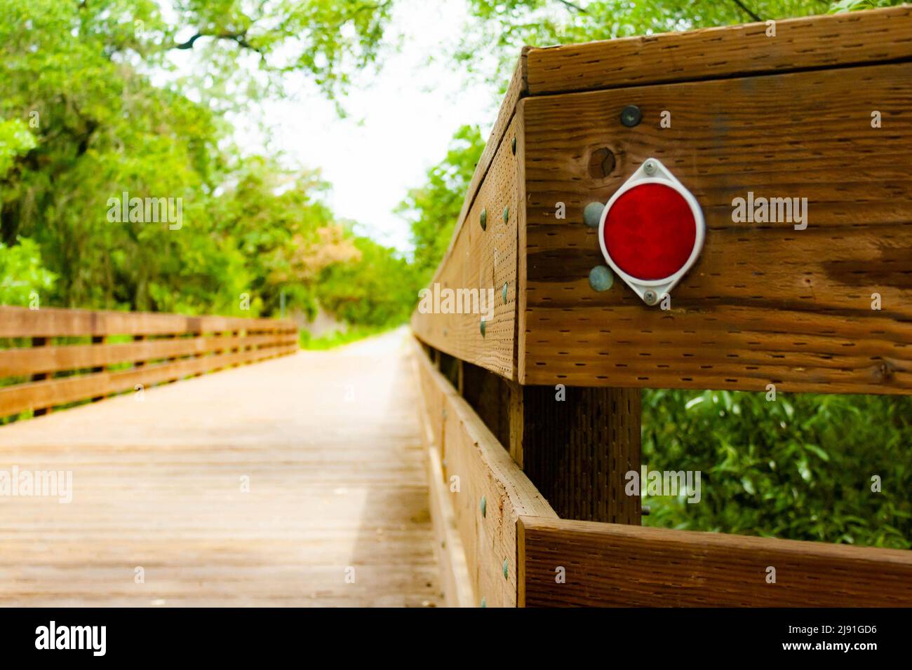 Reflective bridge hi-res stock photography and images - Alamy