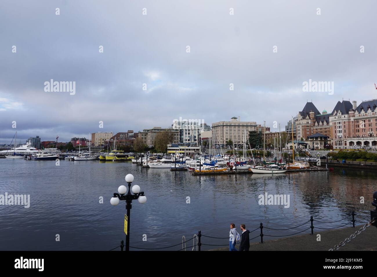 victoria bc waterfront Stock Photo - Alamy