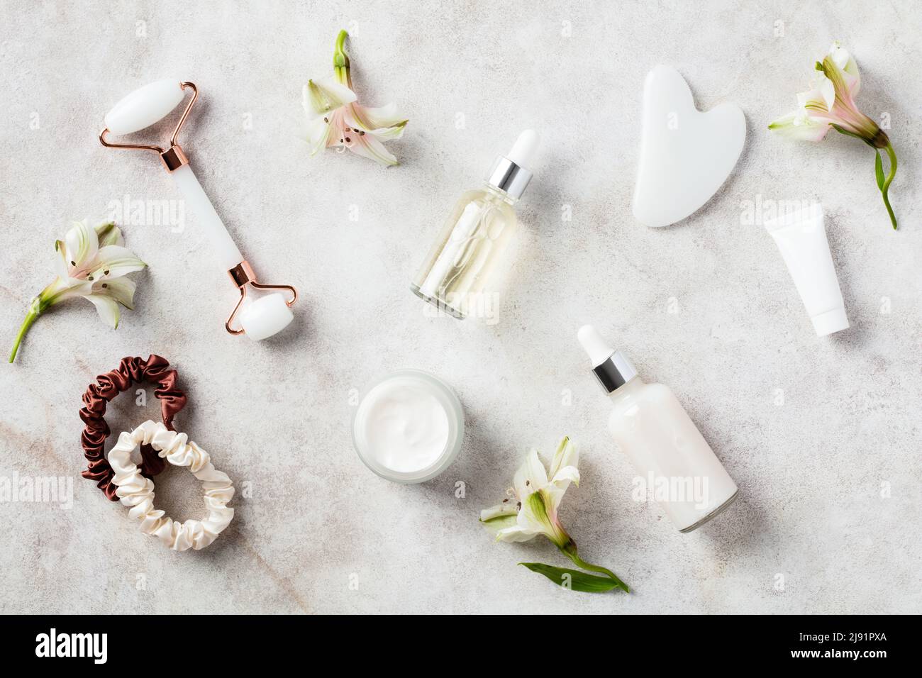 Natural cosmetic products for facial skin care. Flat lay, top view face ...