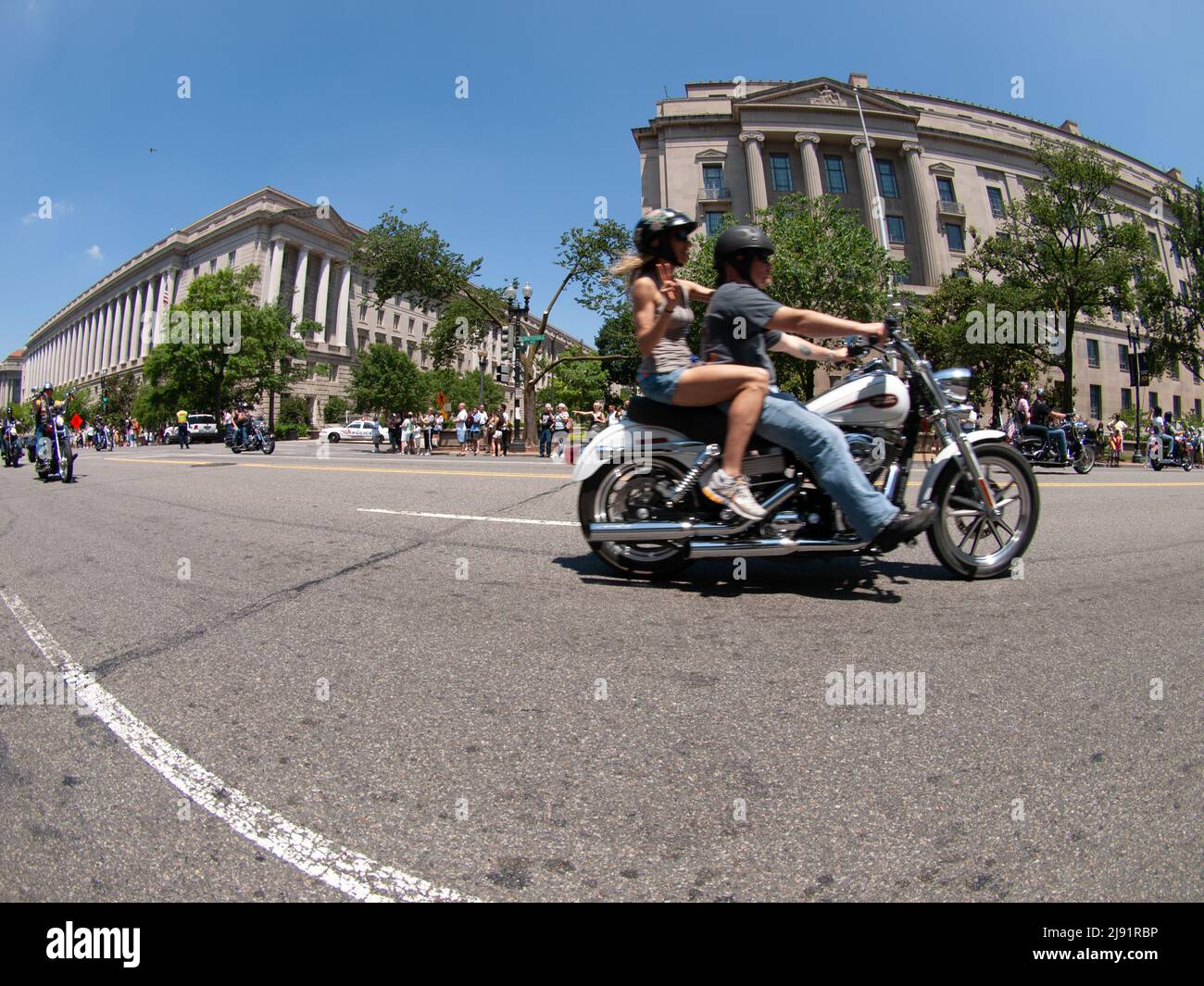 Harley davidson motorcycles in war hi-res stock photography and images ...