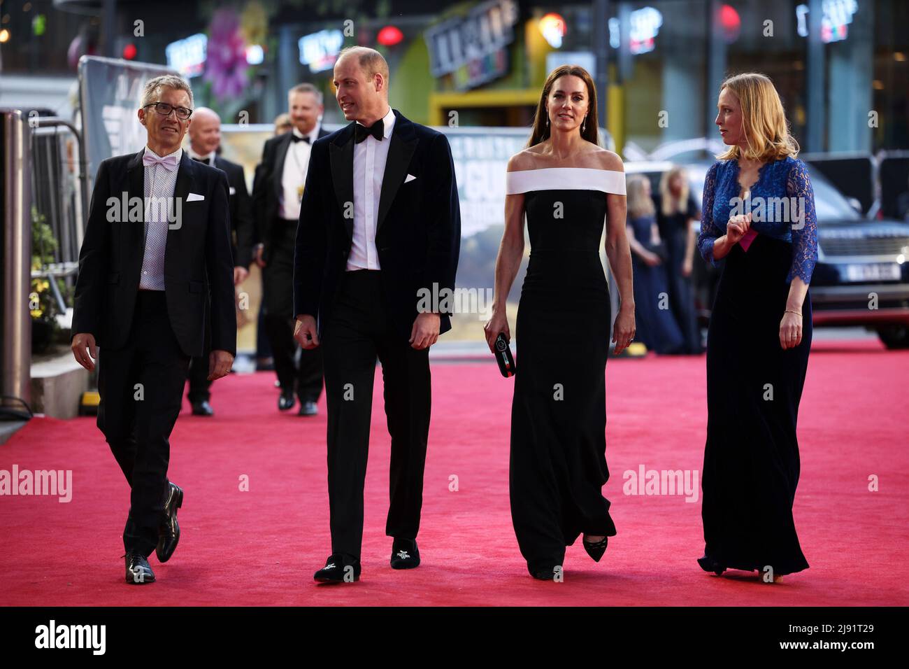 The Duke and Duchess of Cambridge, accompanied by Cameron Saunders ...