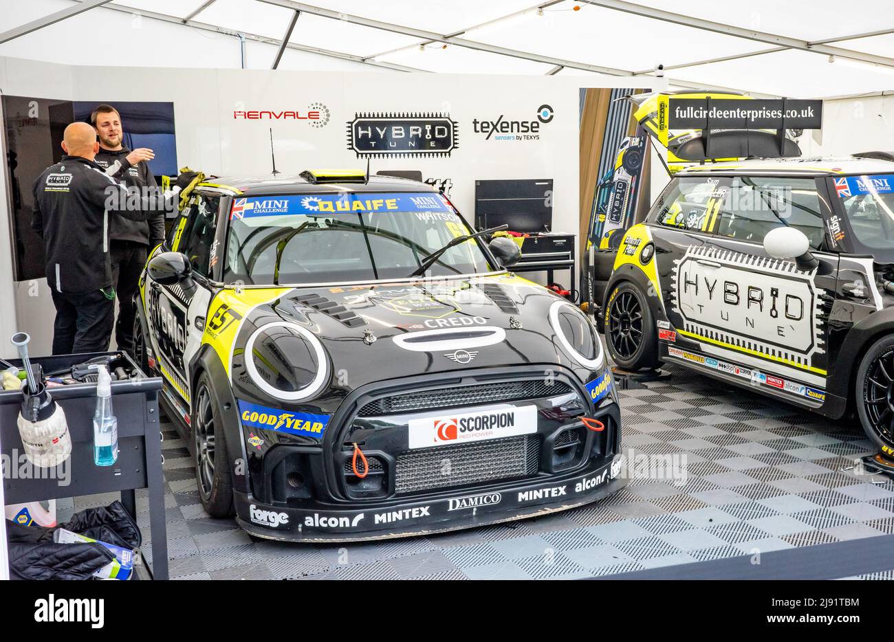 Mini cars modified racing hi-res stock photography and images - Alamy