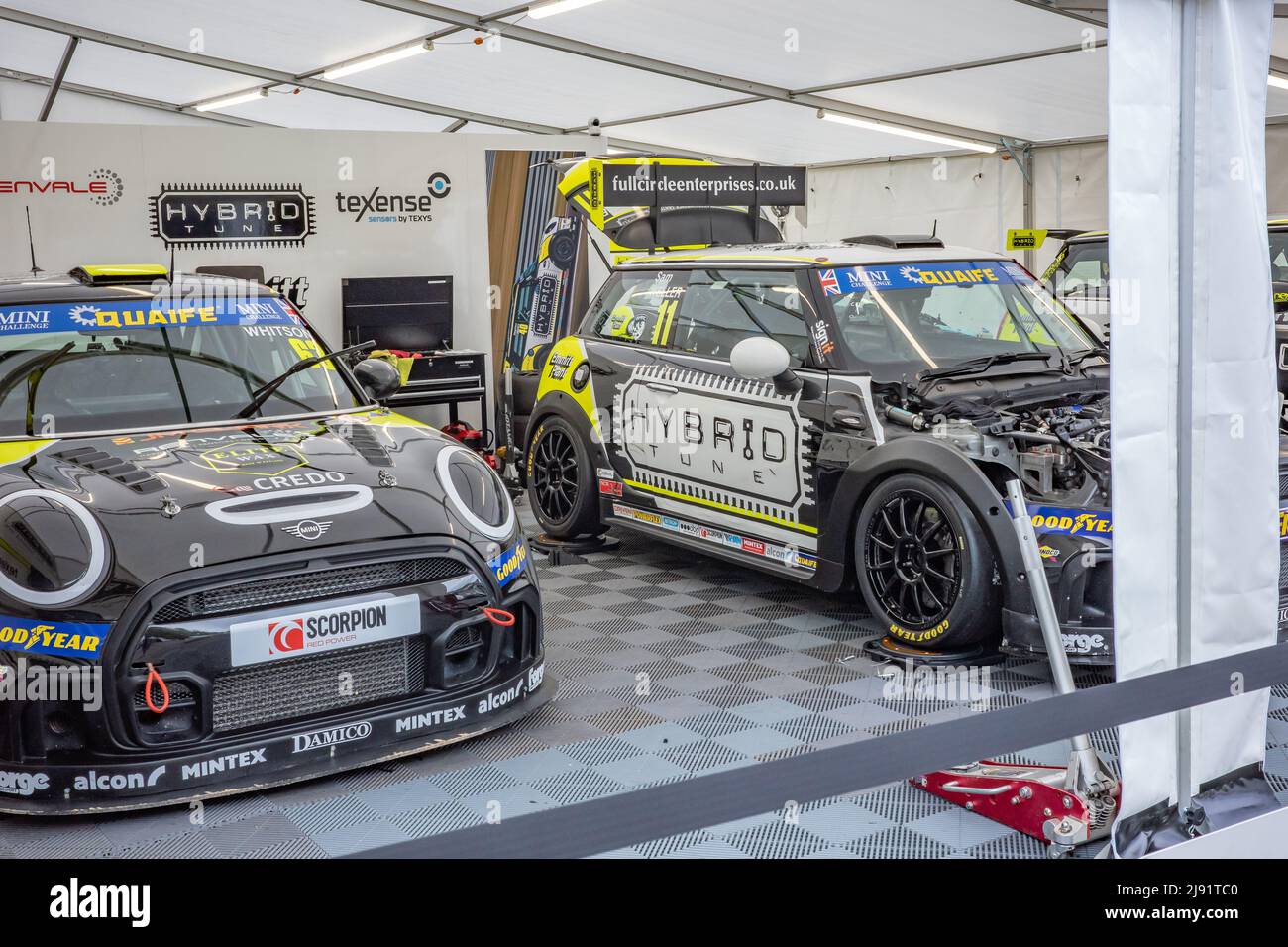 Bmw minin hi-res stock photography and images - Alamy