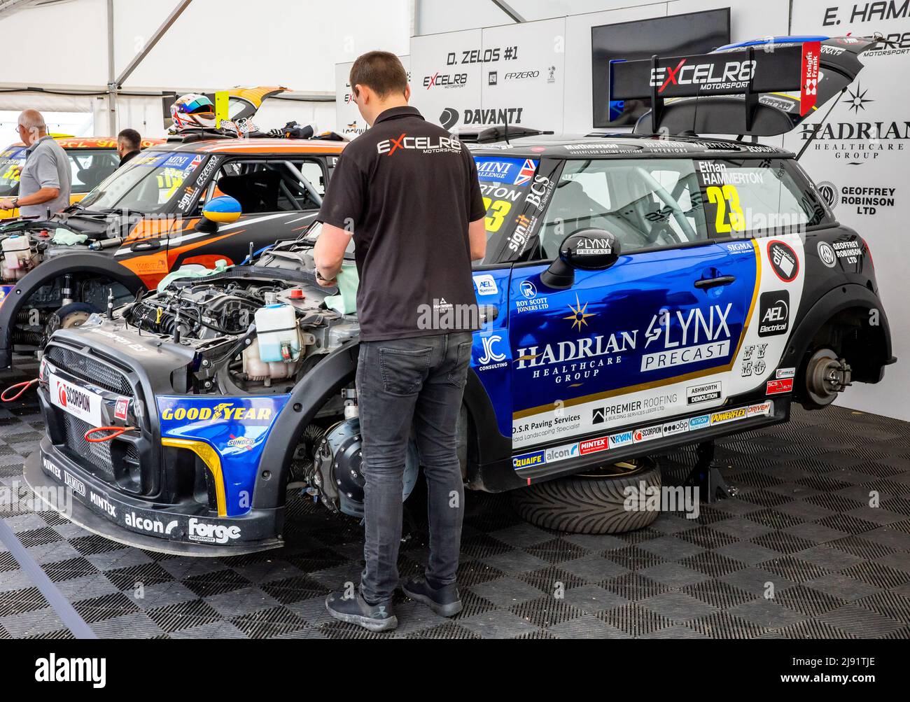 Mini cars modified racing hi-res stock photography and images - Alamy