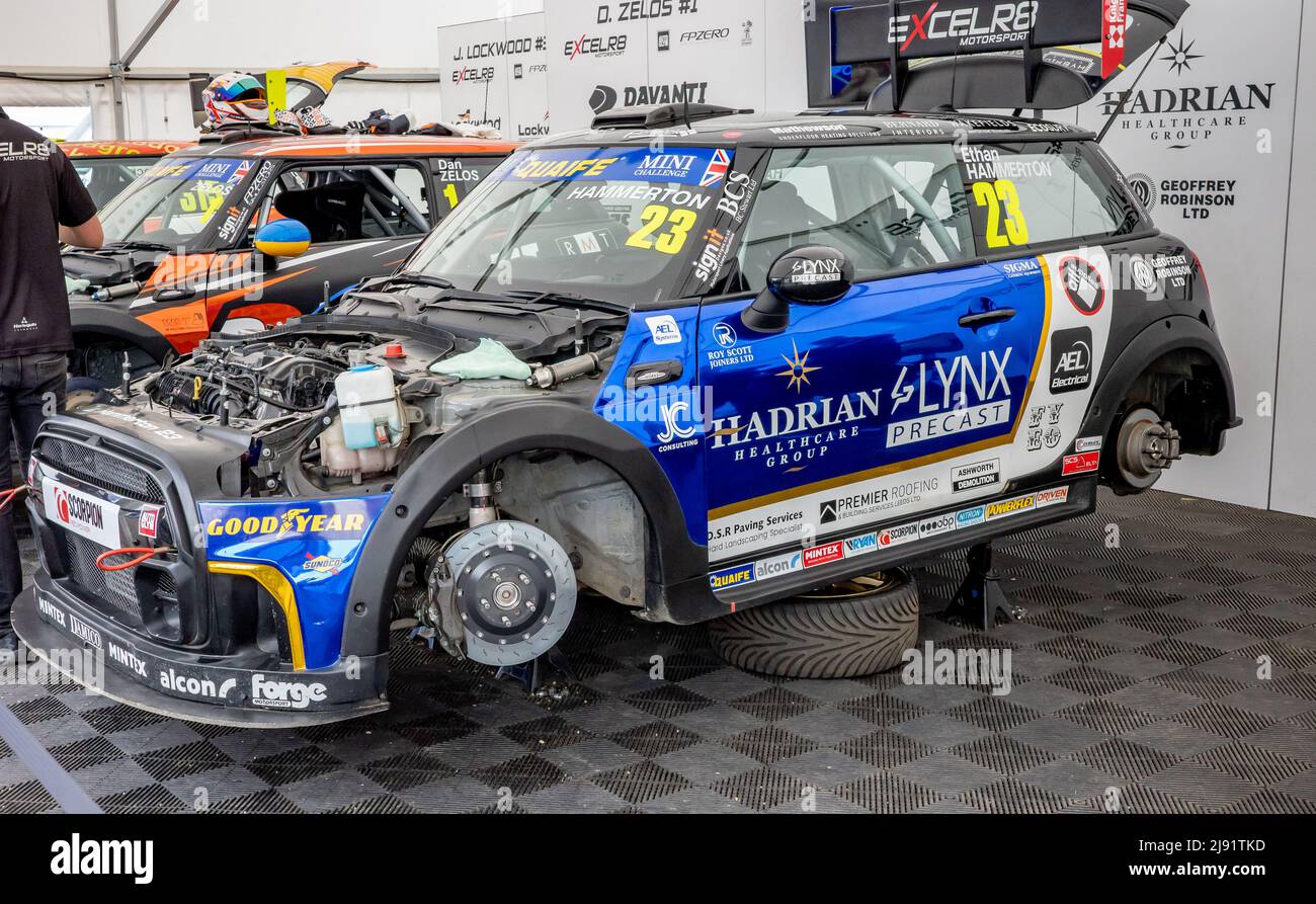 Bmw minin hi-res stock photography and images - Alamy