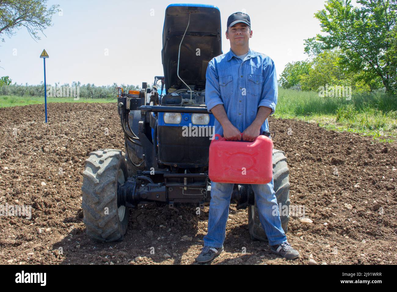 Fueling tractor hi-res stock photography and images - Alamy