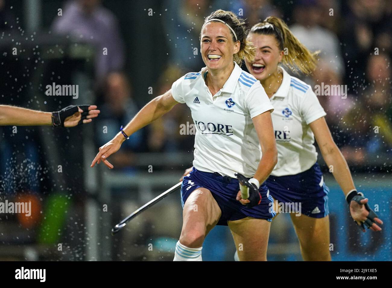 TILBURG, NETHERLANDS - MAY 19: Donja Zwinkels of Tilburg D1 during the ...