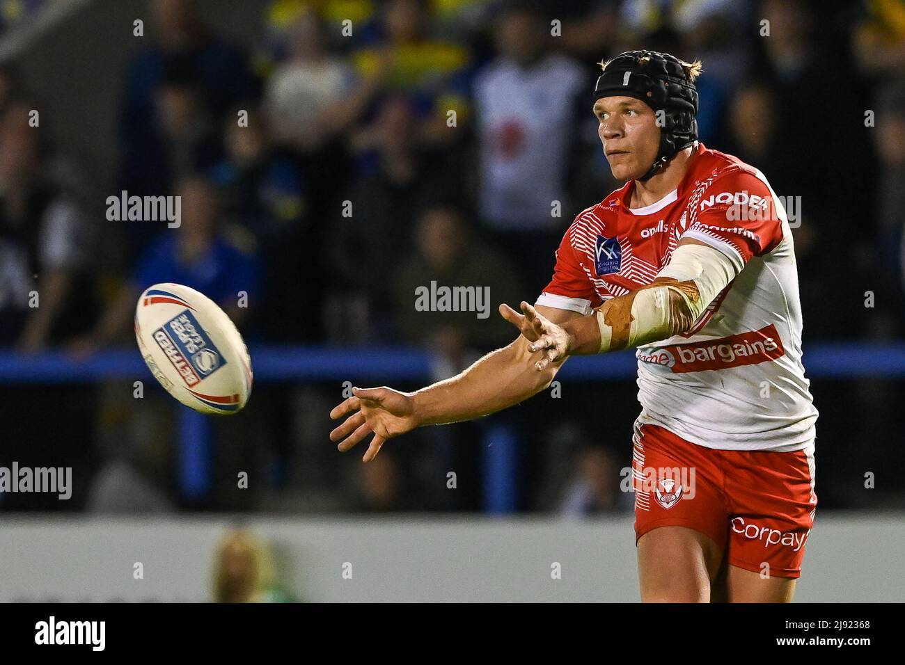 Jonny Lomax #6 of St Helens in action Stock Photo - Alamy