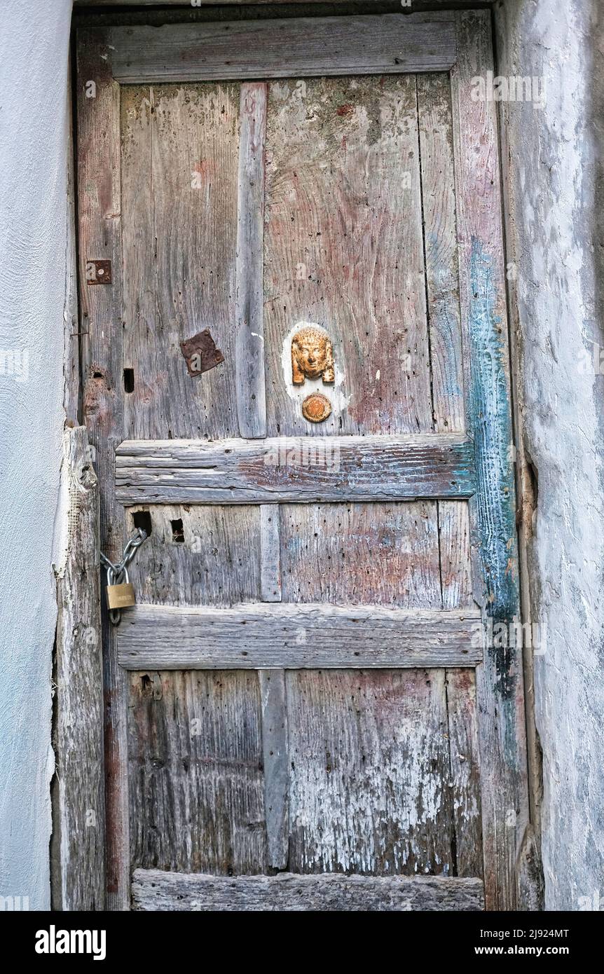 The beautiful village of Albori on the Amalfi coast, considered one of ...