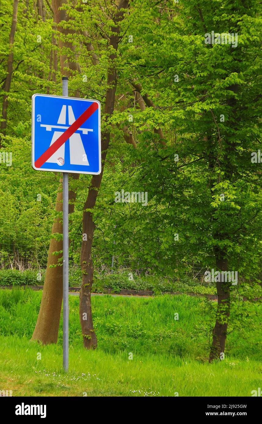 Highway 5 sign hi-res stock photography and images - Alamy