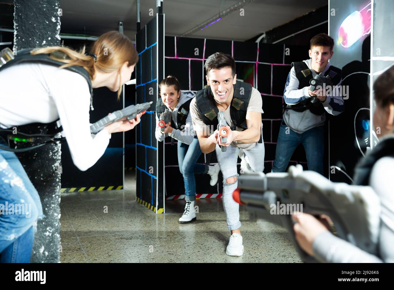 Arena laser tag gun hi-res stock photography and images - Alamy