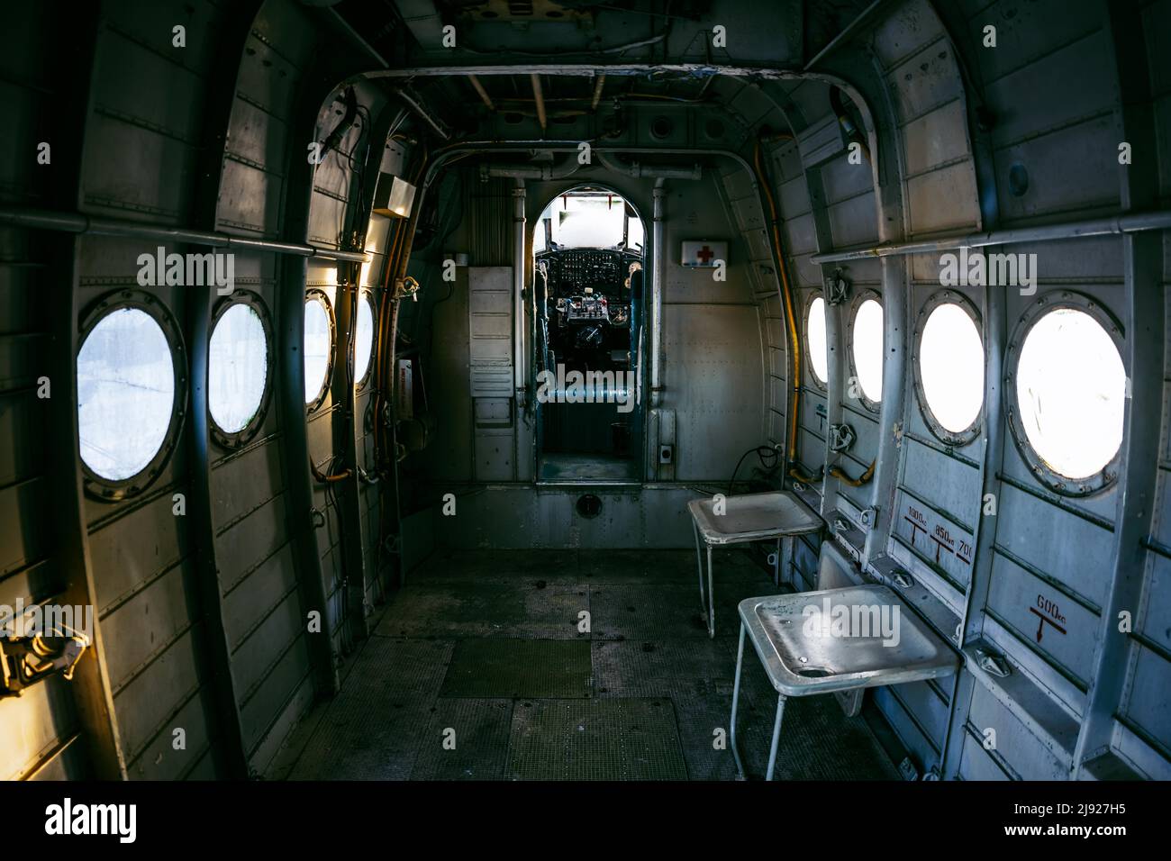 Antonov an 2 aircraft hi-res stock photography and images - Alamy