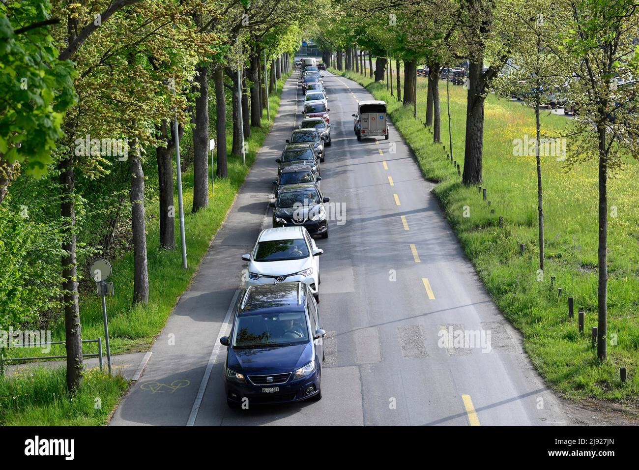 Car motorcade hi-res stock photography and images - Alamy