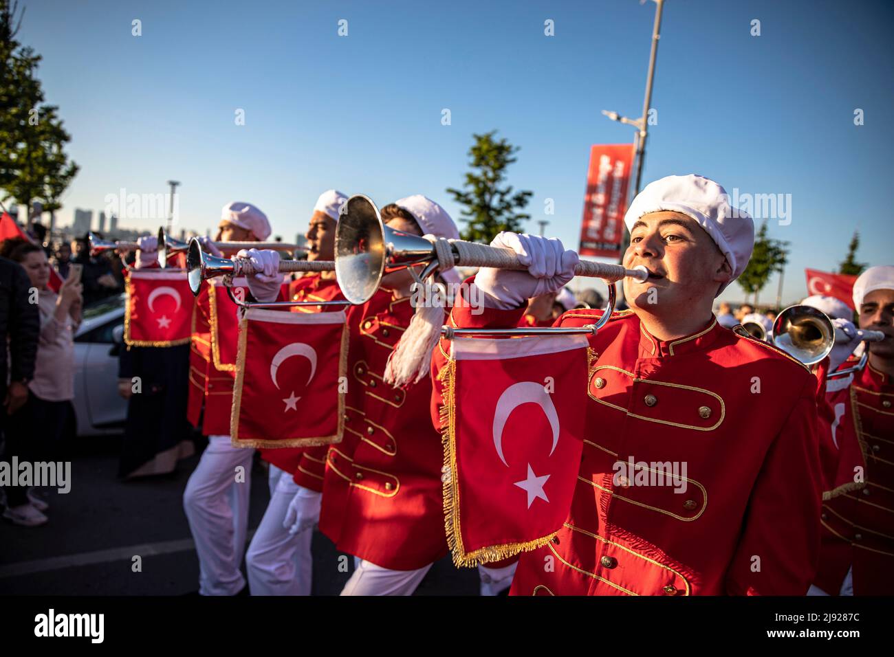 100 meter men hi-res stock photography and images - Alamy