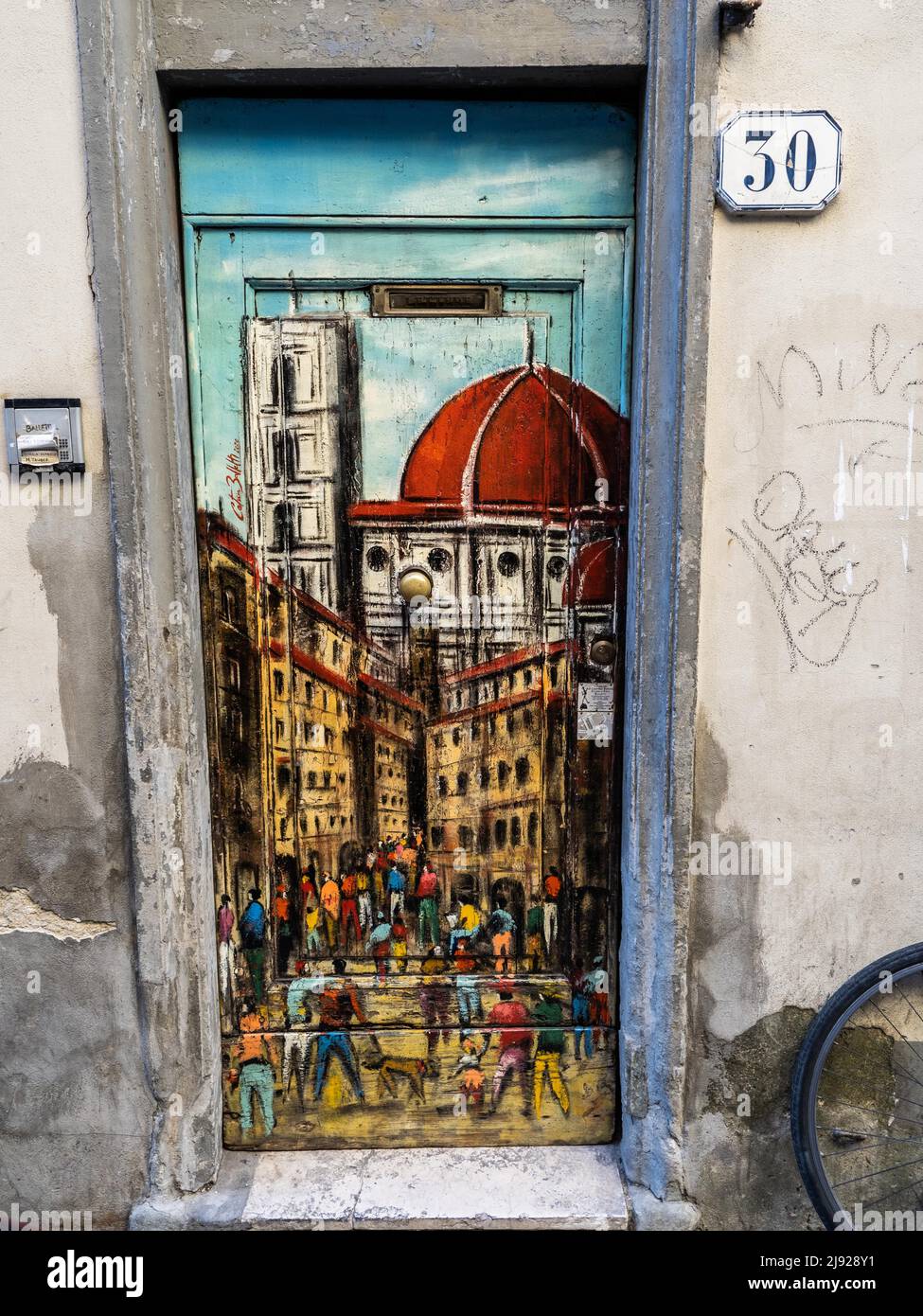 Street art graffiti door entrance hi-res stock photography and images ...