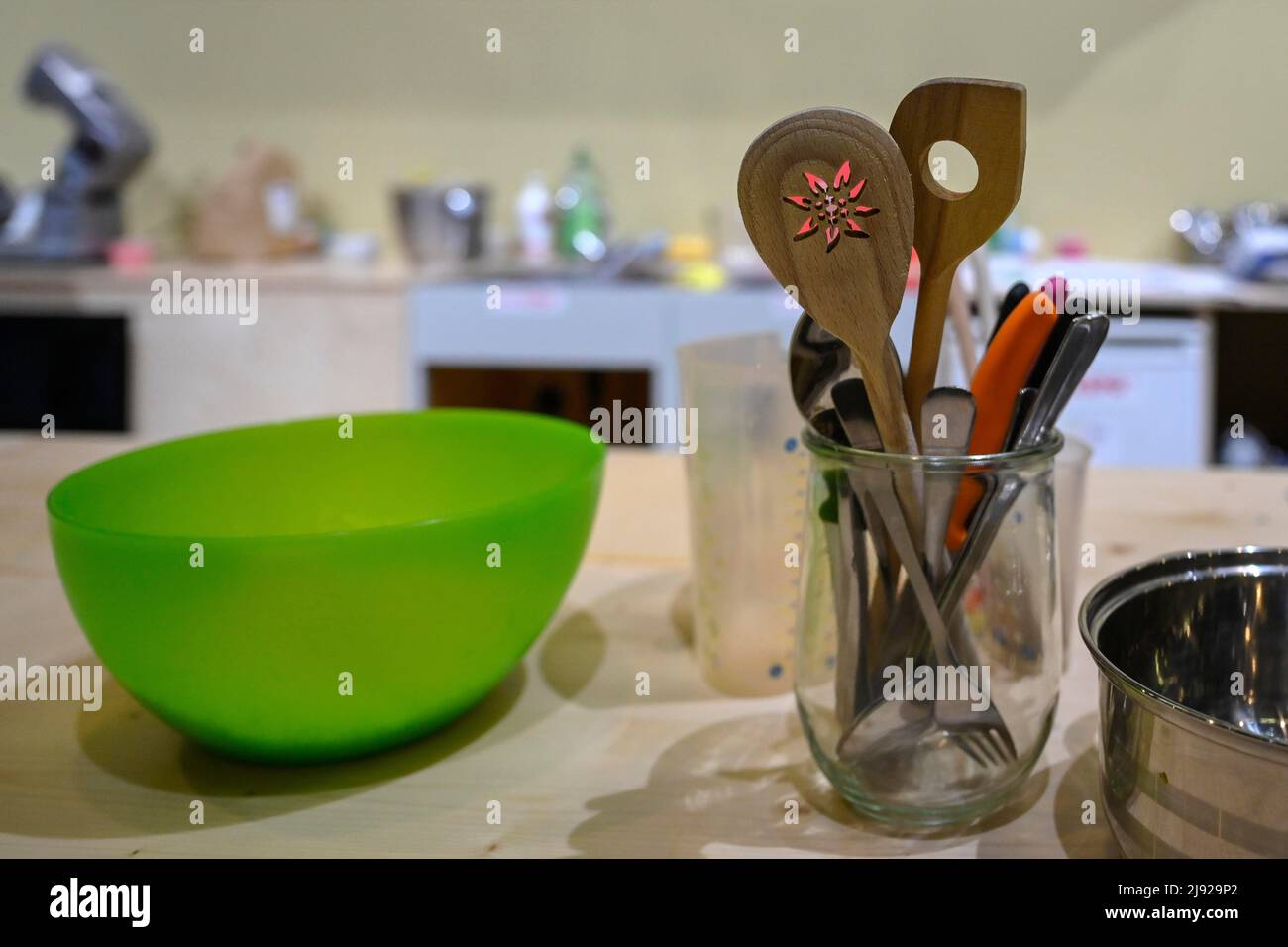 Cooking cutlery hi-res stock photography and images - Alamy