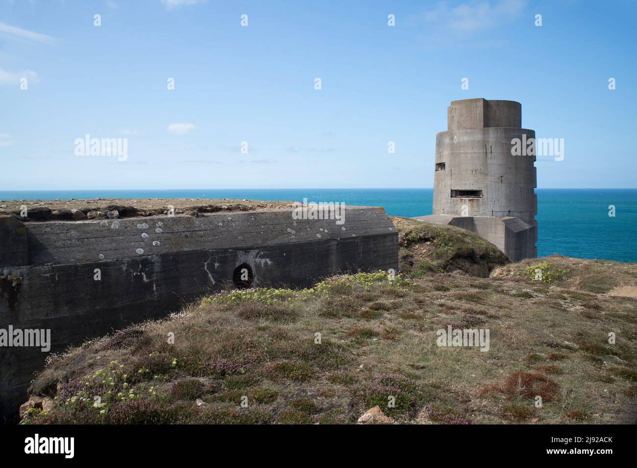 Saint quen coastline hi-res stock photography and images - Alamy
