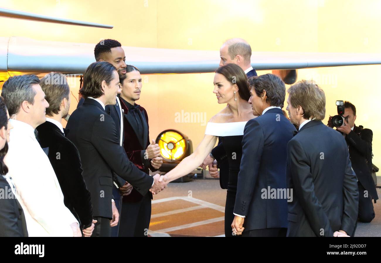 Prince William, Catherine Duchess of Cambridge and Tom Cruise, Top Gun ...