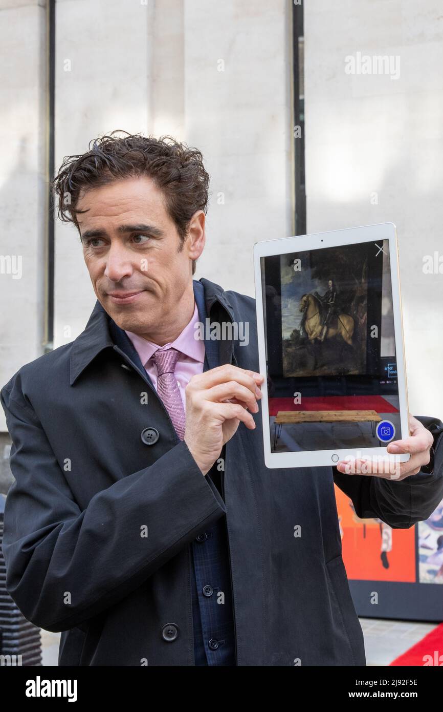 Actor, comedian and presenter Stephen Mangan unveils The Augmented ...