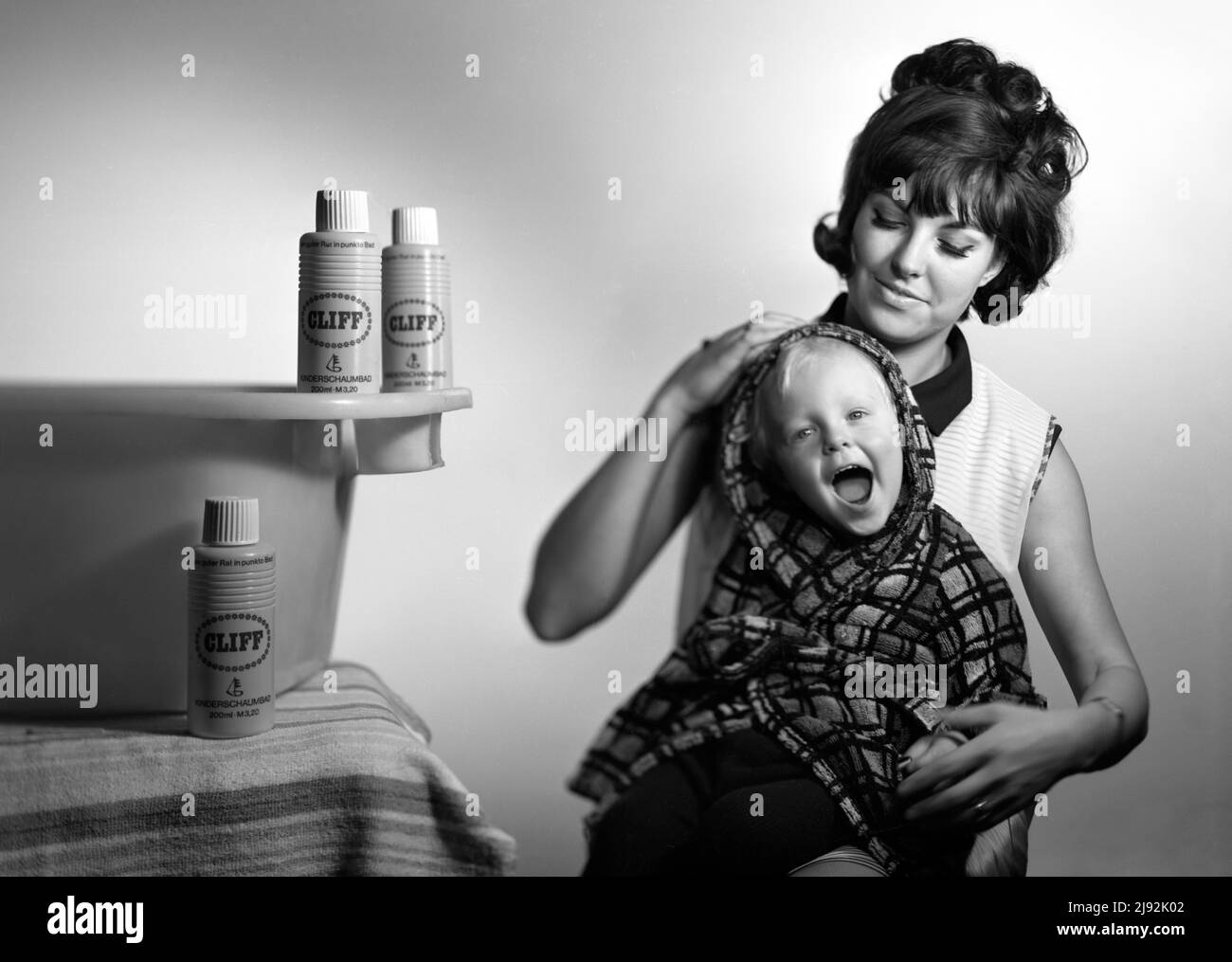 Childrens model Black and White Stock Photos & Images - Alamy