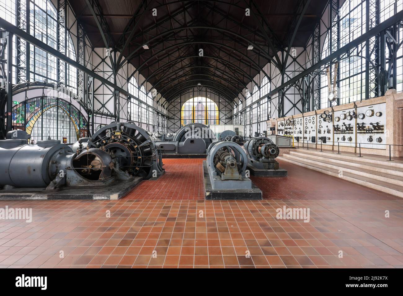 Machine hall hi-res stock photography and images - Alamy