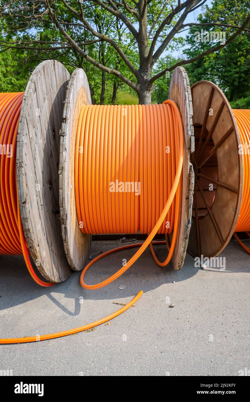 Construction site laying of fiber optic cable hi-res stock photography ...