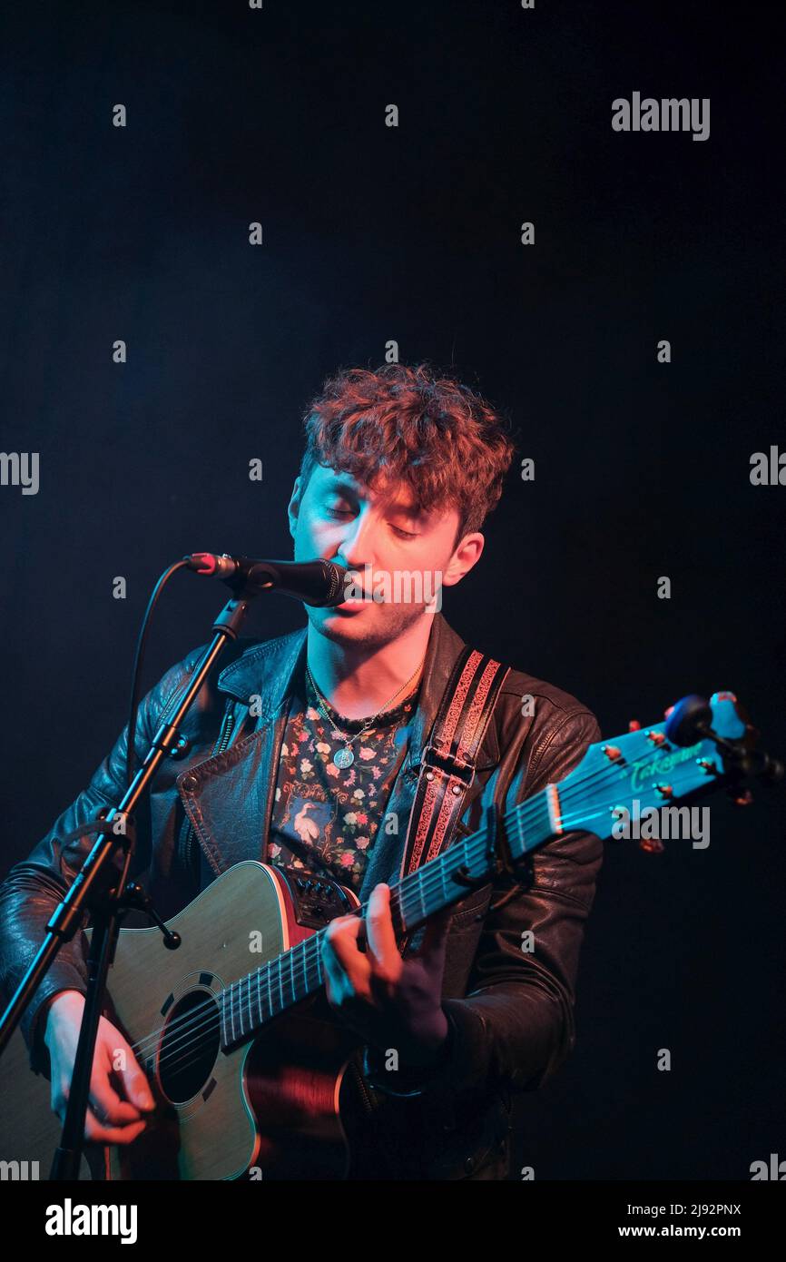 Singer-songwriter, guitarist, and member of indie band The RPMs, and ...