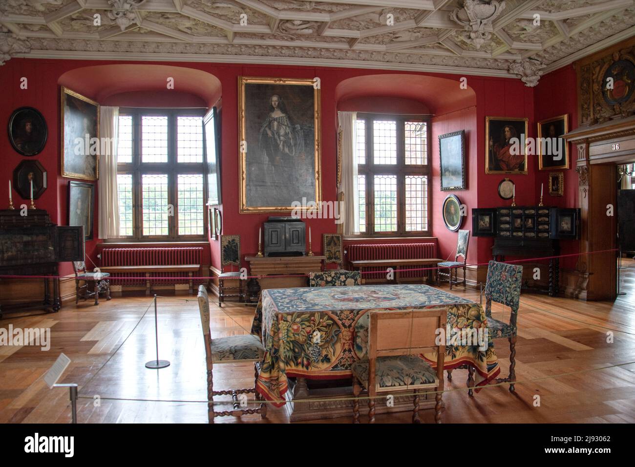 Absolute monarch hi-res stock photography and images - Alamy