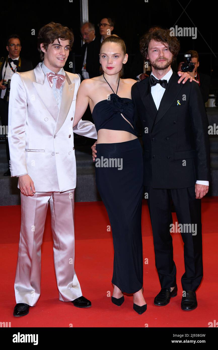 Cannes, France 19th May 2022, Mateusz Ko?ciukiewicz, Sandra Drzymalska , Lorenzo Zurzolo 75th ...