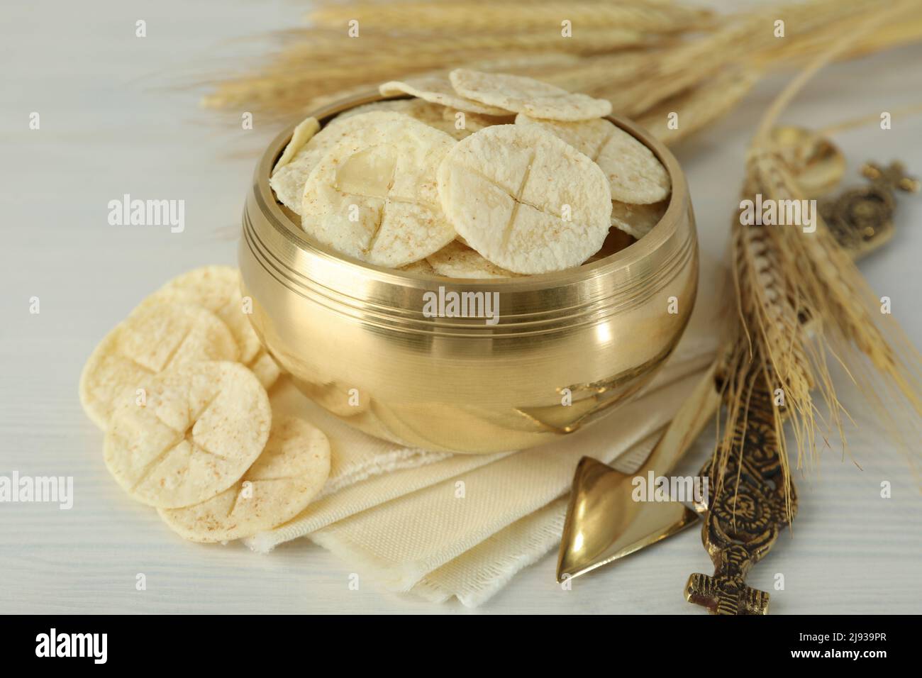 Eucharist spoon hi-res stock photography and images - Alamy