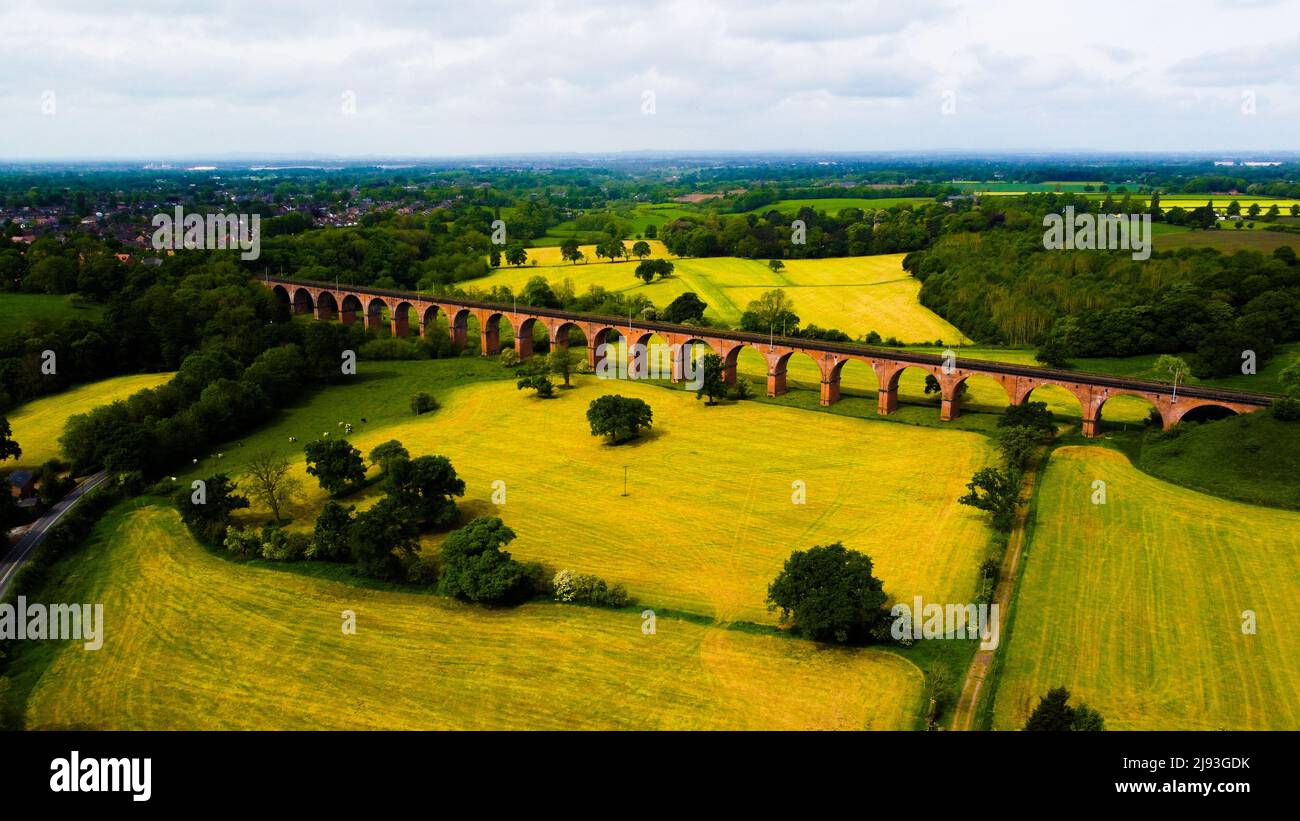 Twemlow viaduct hi-res stock photography and images - Alamy
