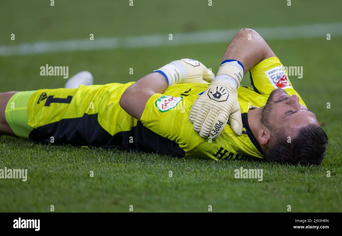 Left shoulder pain hi-res stock photography and images - Alamy