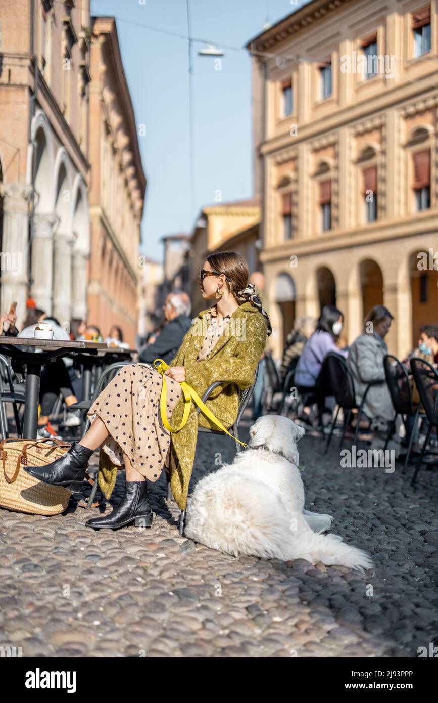 Old woman mediterranean cafe hi-res stock photography and images - Alamy