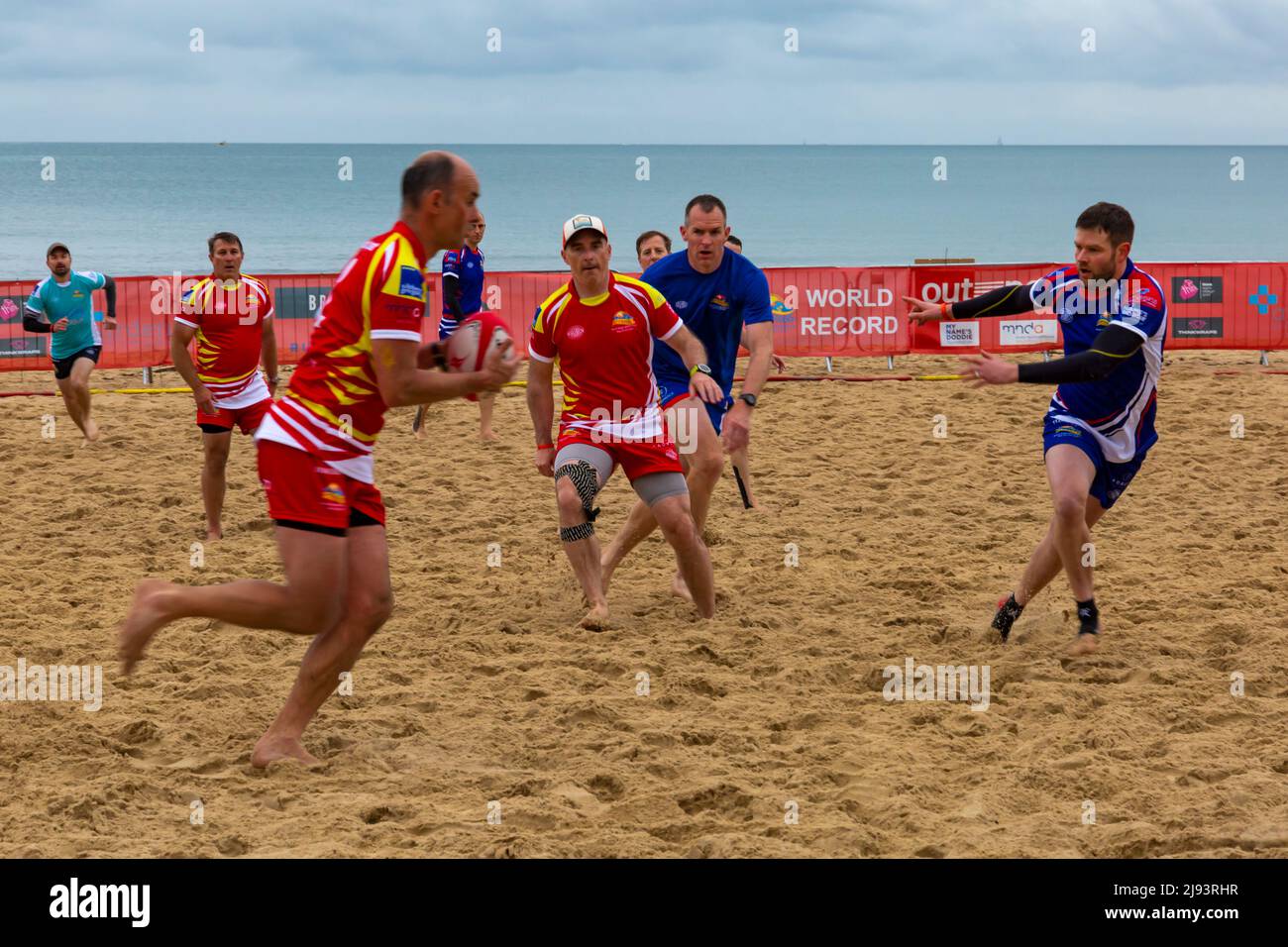 Sandbaggers marathon beach touch rugby team hi-res stock photography ...