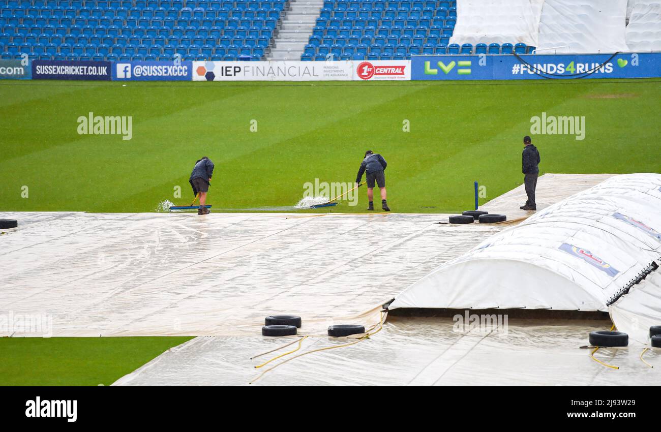 Cricket pitch rain hi-res stock photography and images - Alamy
