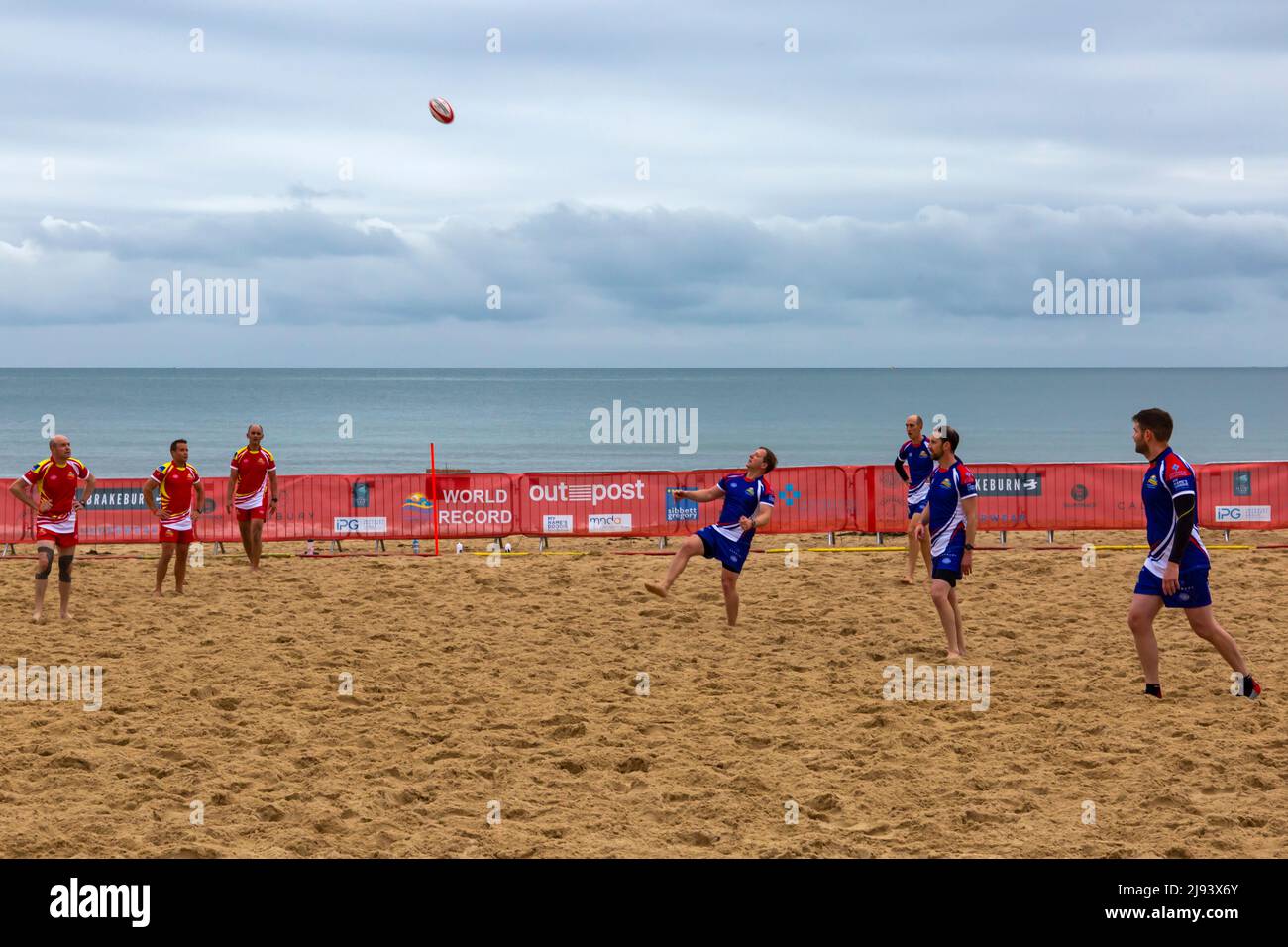 Sandbaggers marathon beach touch rugby team hi-res stock photography ...