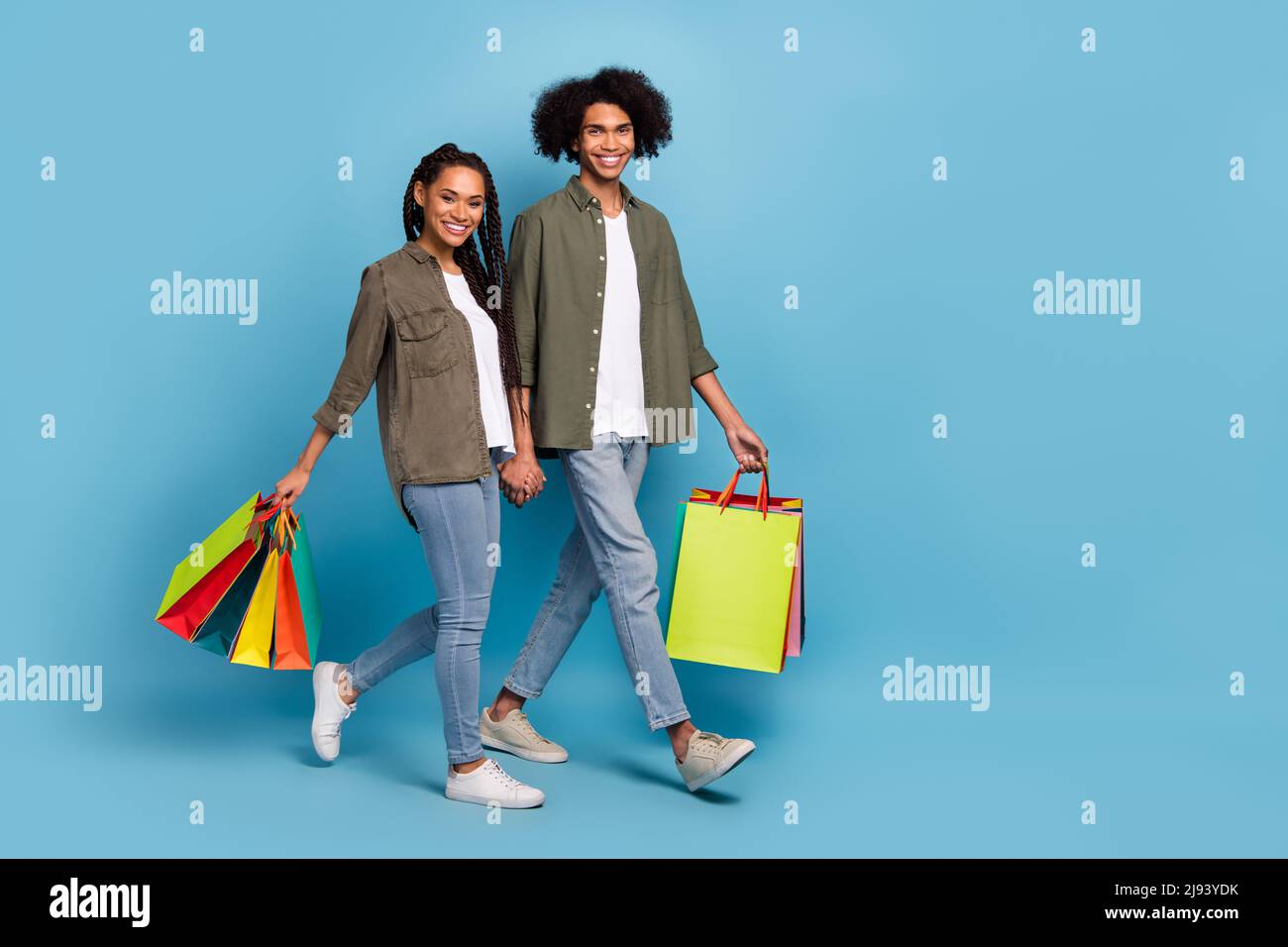 Profile side photo of two wife husband step date buy packages wear ...