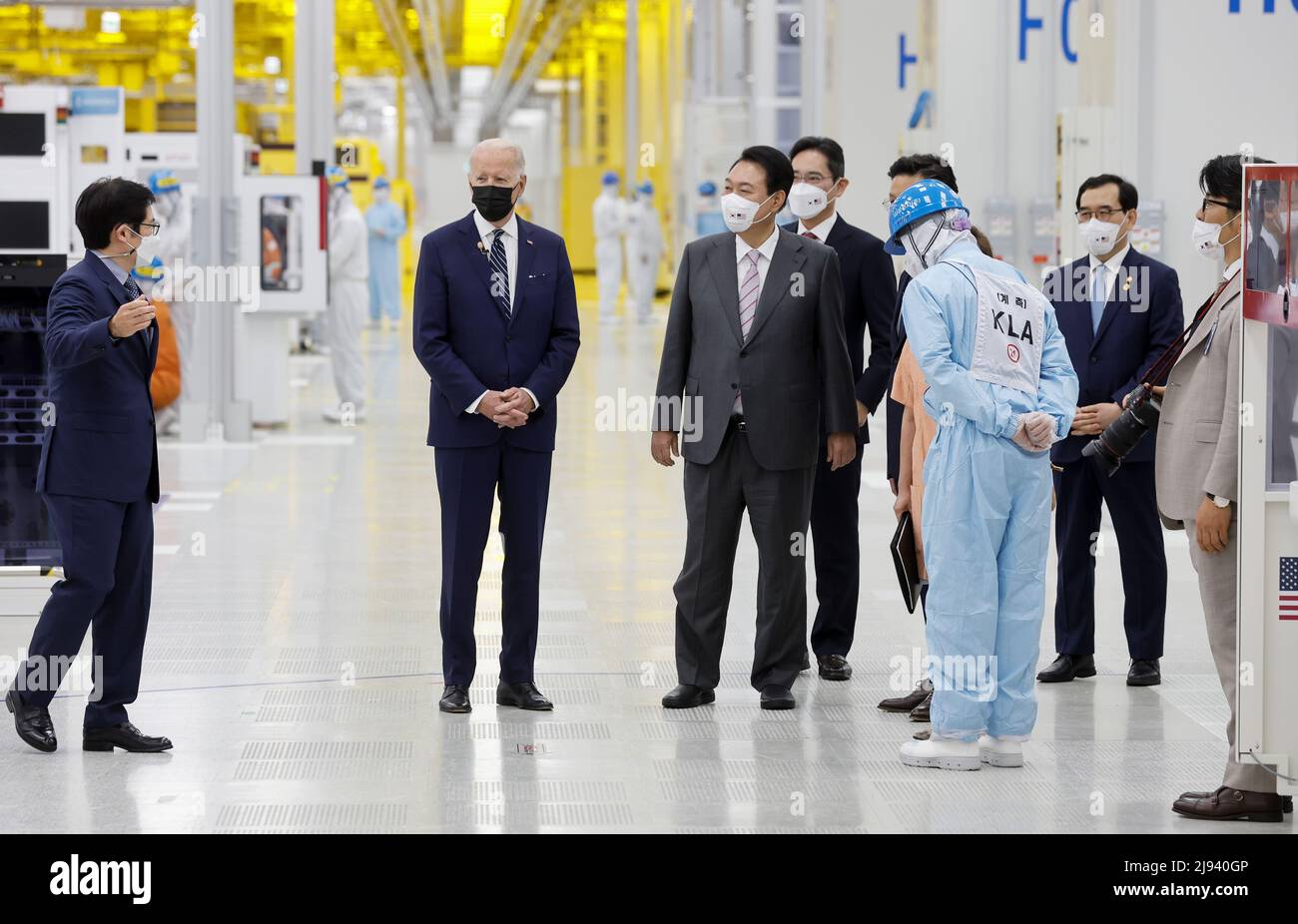 Samsung factory south korea hi-res stock photography and images - Alamy